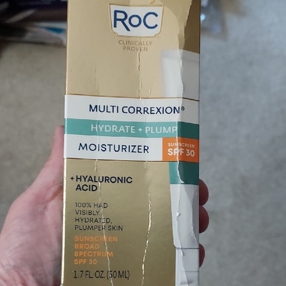 RoC CLINICALLY PROVEN | Skincare | Roc | Poshmark